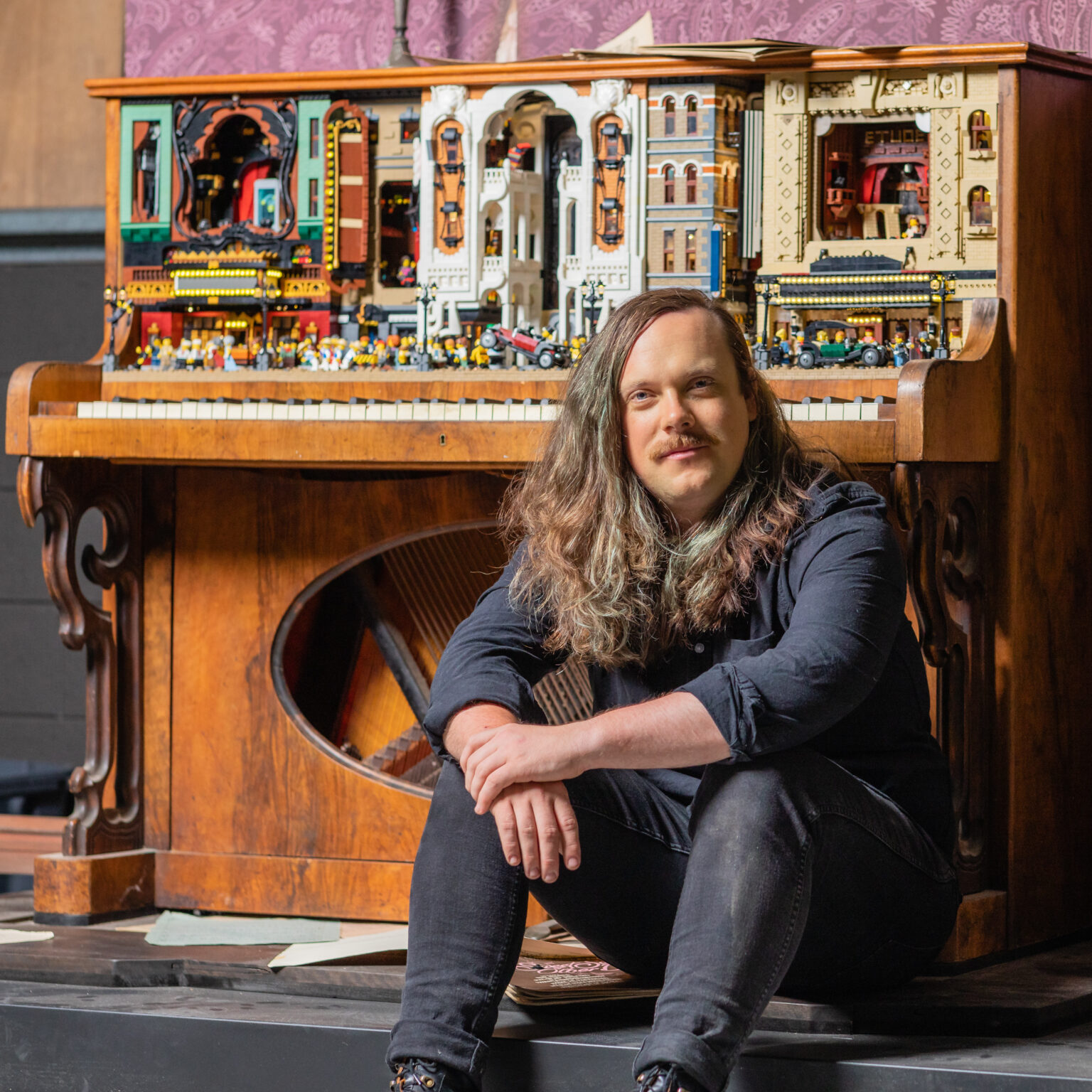 A New World Rises: Tales of a LEGO® Future - Fremantle Press
